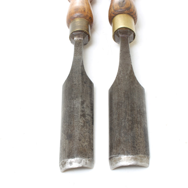 SOLD - 2x Old Gilpin Firmer Gouges (Ash) – OldTools.co.uk