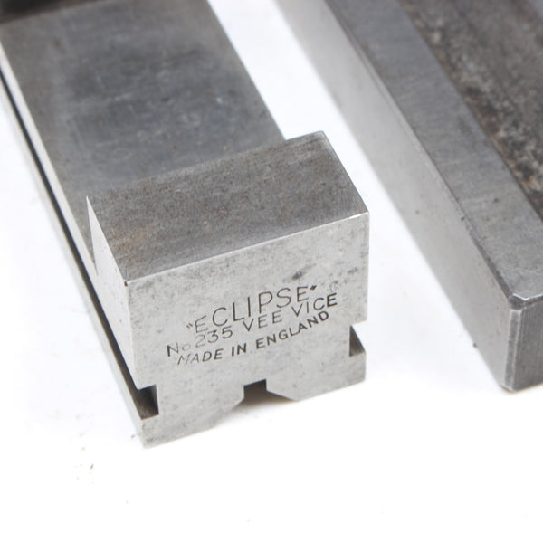 Old Eclipse Vee Vice No. 235 & 3x Metal Blocks (UK) – OldTools.co.uk