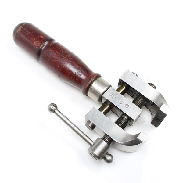 SOLD - Old Starrett Hand Vice No. 86 (USA) – OldTools.co.uk