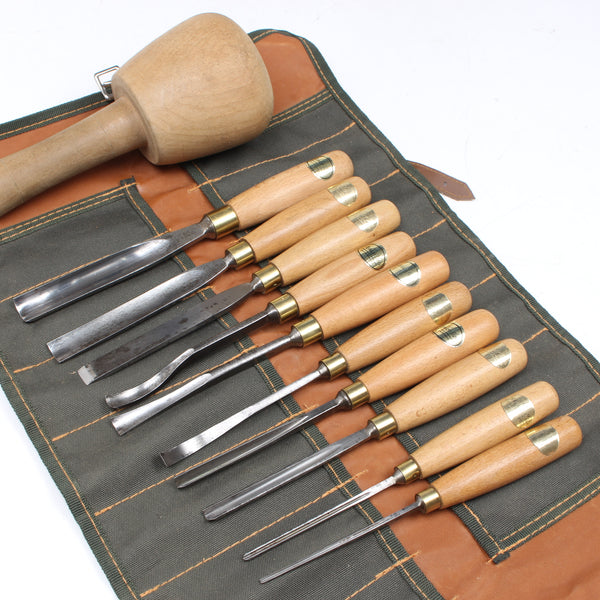 SOLD - Ashley Iles Wood Carving Tool Set + Mallet (Beech) – OldTools.co.uk