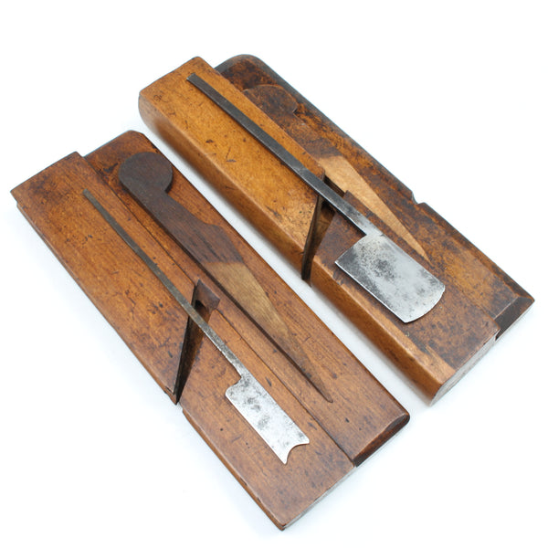 2x Old Hollow and Round Planes (Beech) – OldTools.co.uk