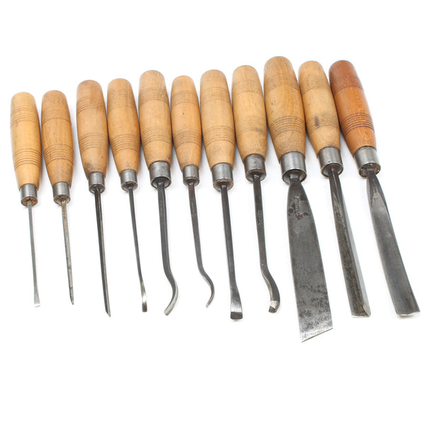 SOLD - 11x Addis Woodcarving Tools Set (Beech) – OldTools.co.uk