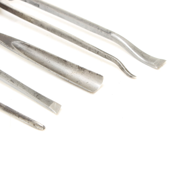 5x Old Wood Carving Tools (Beech) – OldTools.co.uk