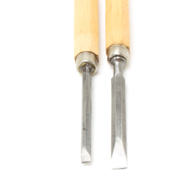 2x Old Small Bevel Edge Chisels (Beech) – OldTools.co.uk
