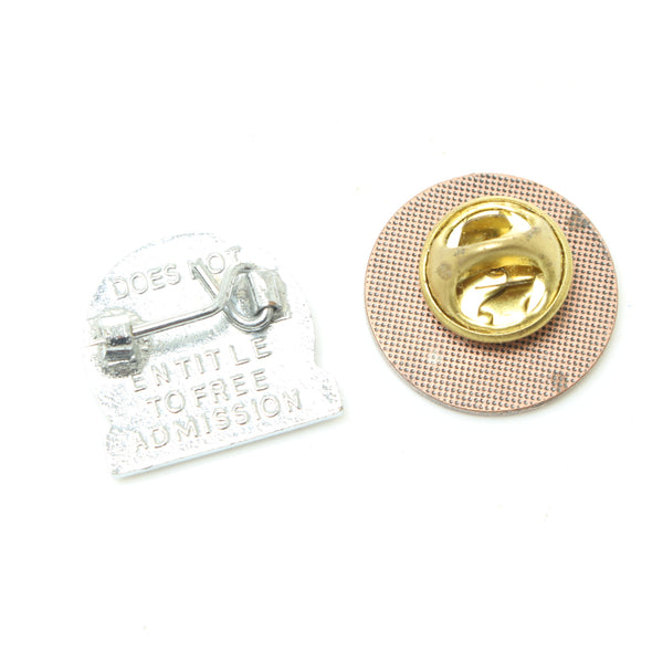 2x Old National Trust and Genes Jeans Badges – OldTools.co.uk