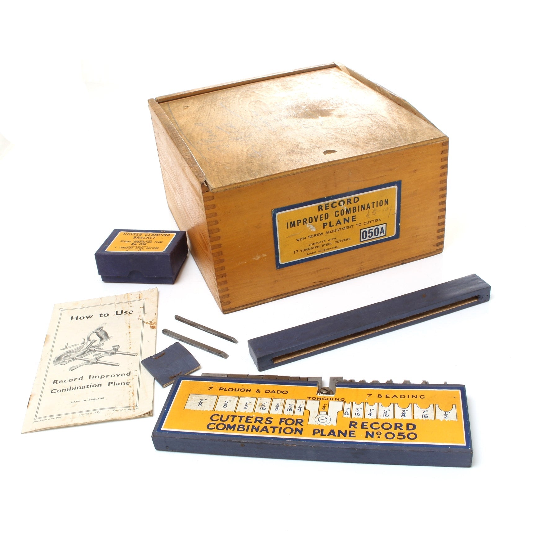 SOLD - Record Combination Plane No. 050A (Pine) – OldTools.co.uk