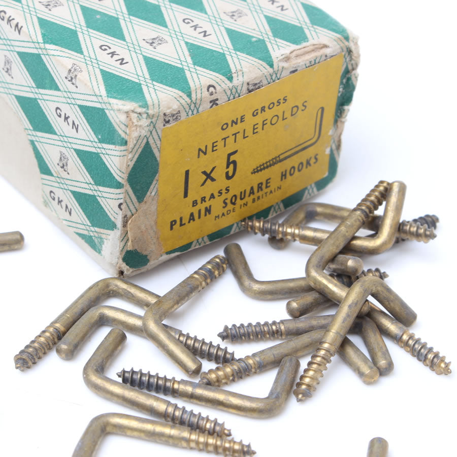 10 x Nettlefolds 1 x 5 Plain Square Brass Hooks – OldTools.co.uk
